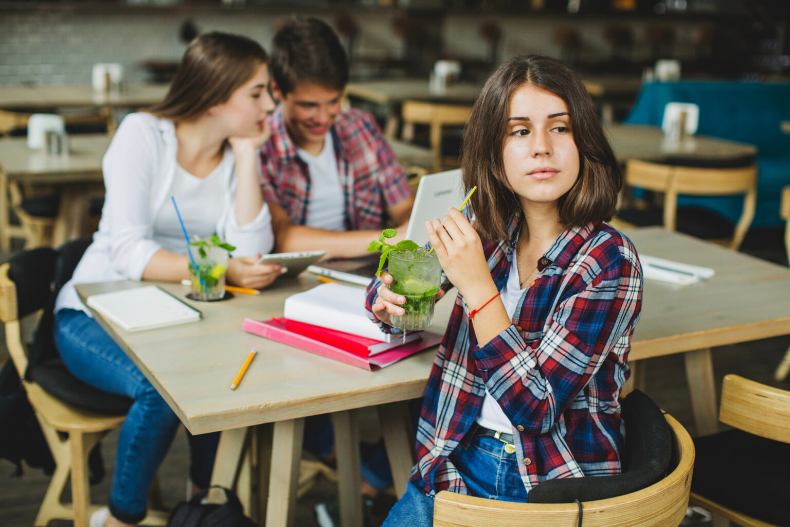 Environnement scolaire et risque d’addiction chez les jeunes - Mon ...